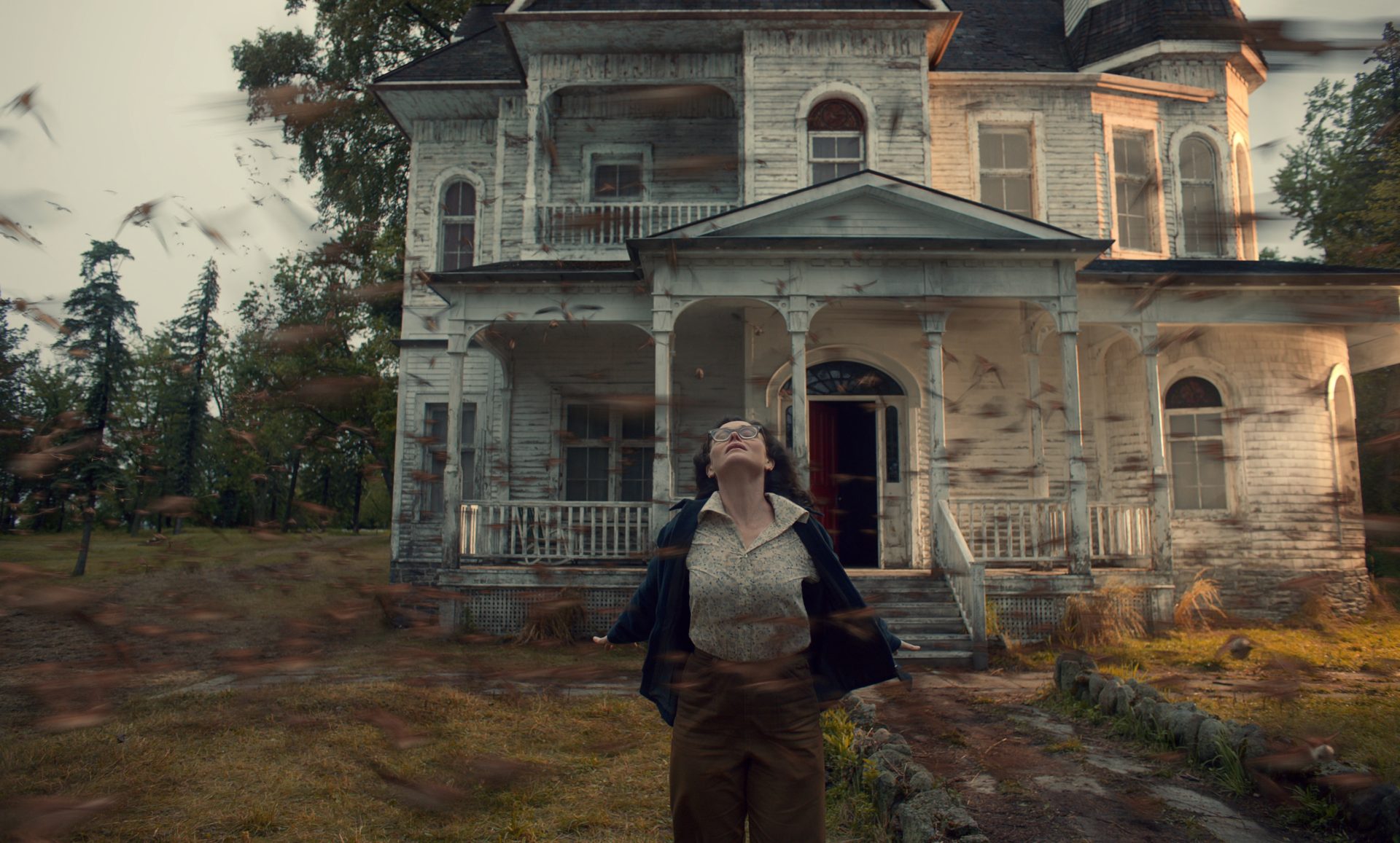 Cabinet of Curiosities (1x08) The Murmuring Review